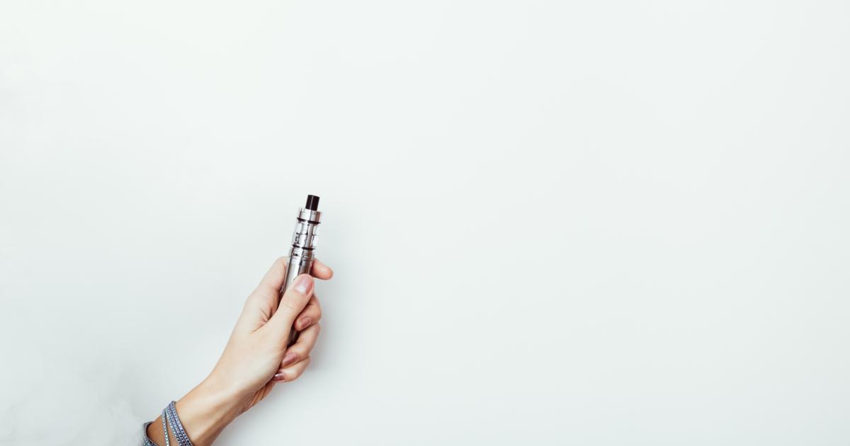 CDC puts a name to vaping-related lung disease: EVALI